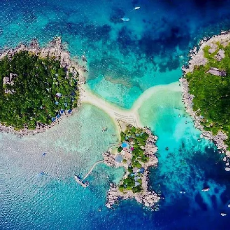 BLUE DIAMOND RESORT Koh Tao | Thailand